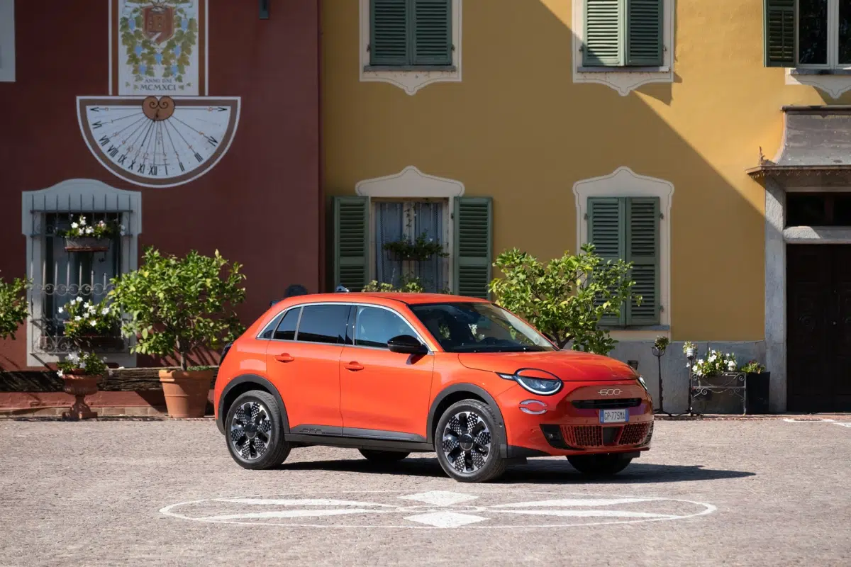 Abarth 600E : Le futur SUV sportif 4x4 de 240 ch confirmé par Fiat pour ...