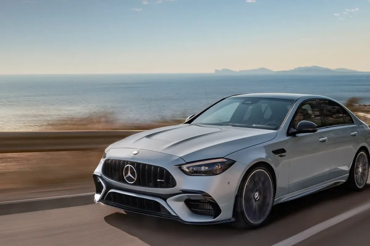 La nouvelle mercedes C63 AMG vraiment (pas) top, c'était mieux avant